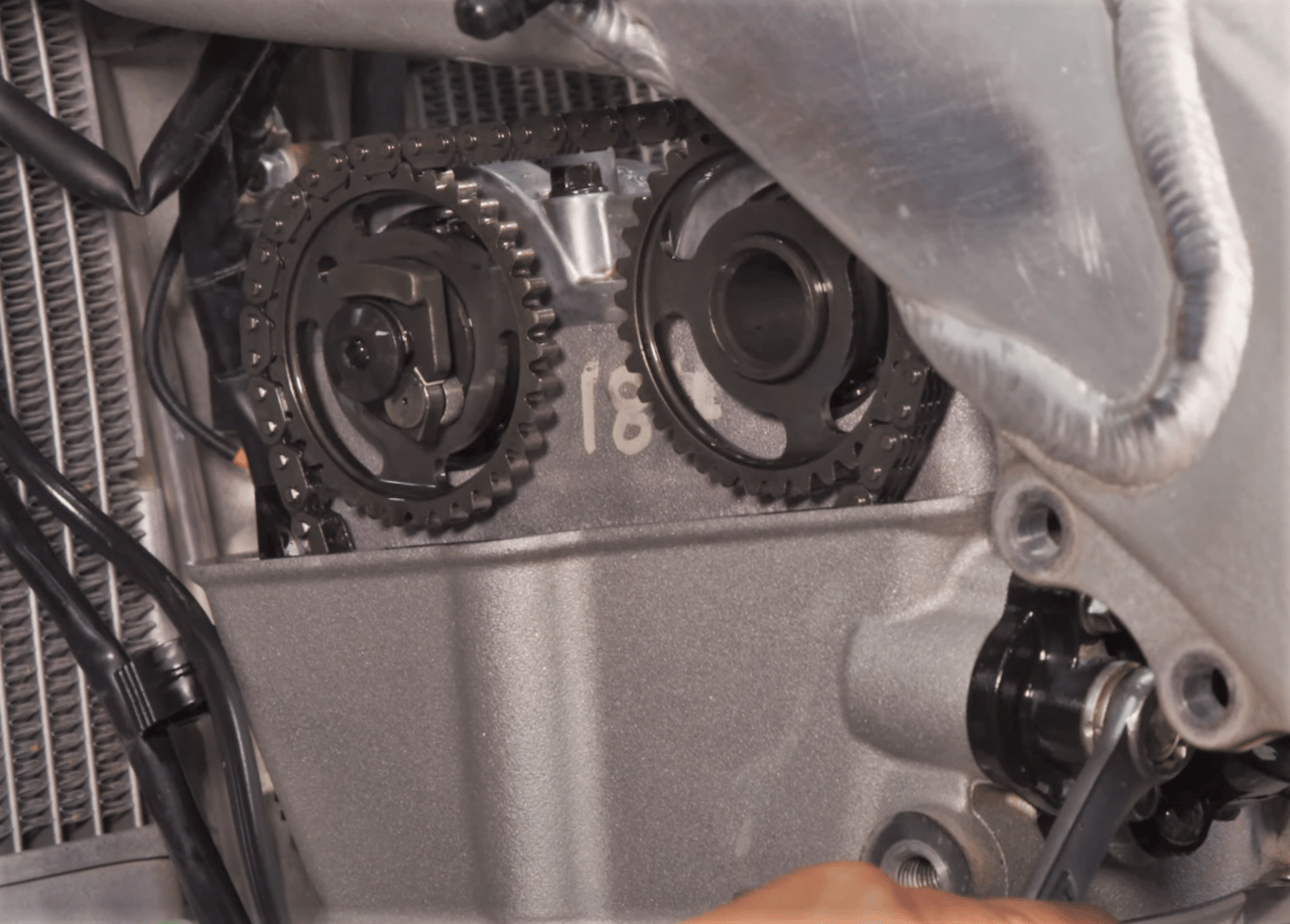 Why Replacing your 4-Stroke Motorcycle's Cam Chain can Prevent Engine ...